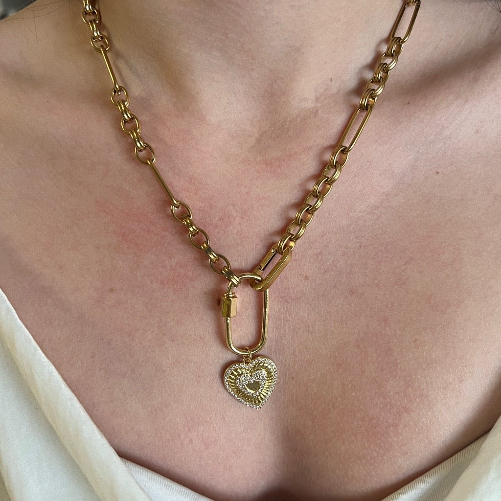 Gorgeous Heart Pendant – Vixen The Definitive Collection